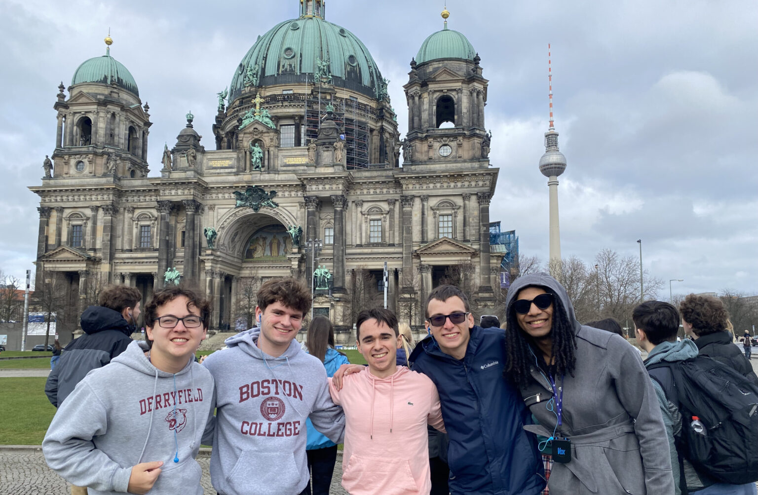 Discover Derryfield - The Derryfield School